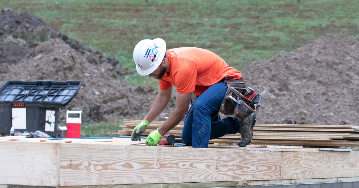 How To Become a Carpenter - Build Your Future